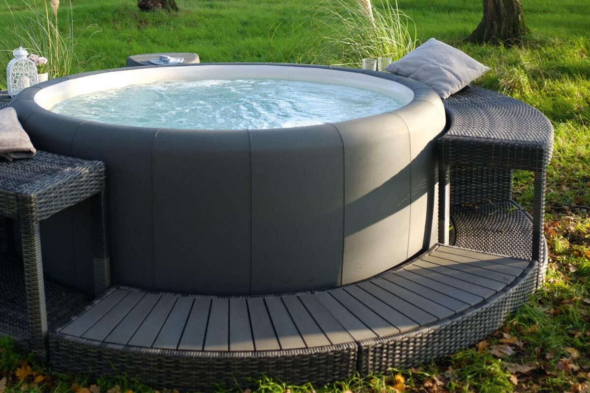 Whirlpool-Vollumrandung für Softub LEGEND | Polyrattan | stone