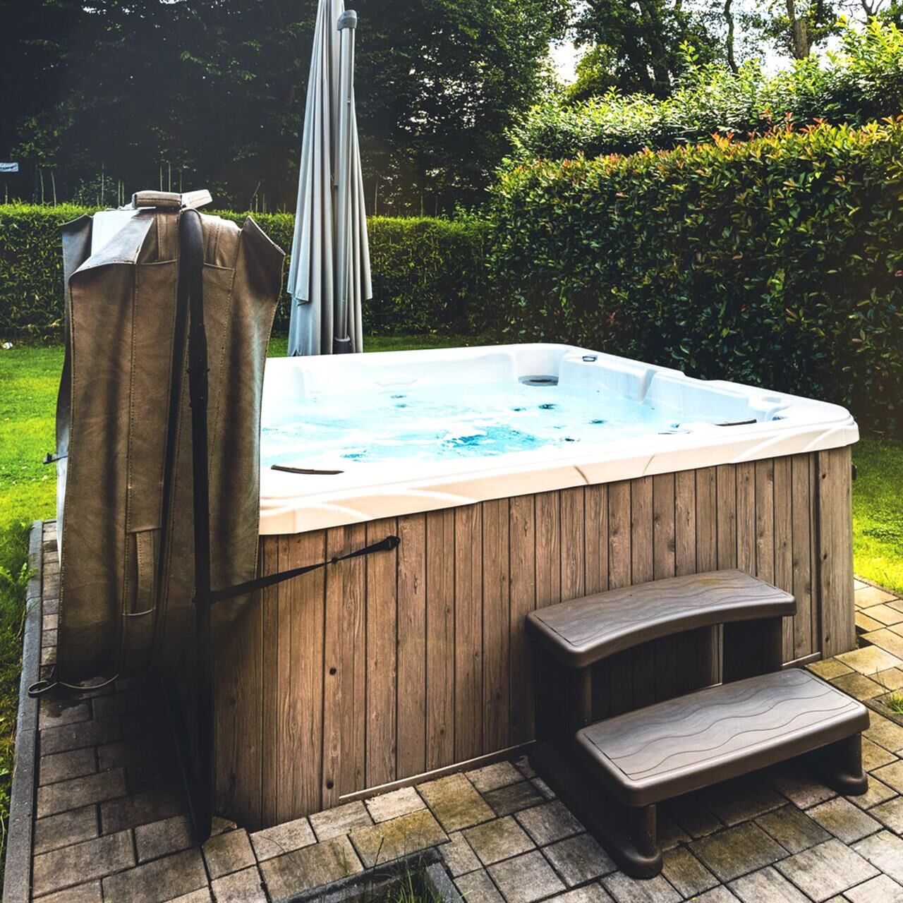 Covermate Easy - Der ideale Coverlifter für Dimension One Whirlpools